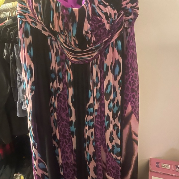 Sydney's Closet | Dresses | Distress Is A Prom Dress Or A Formal Dress ...